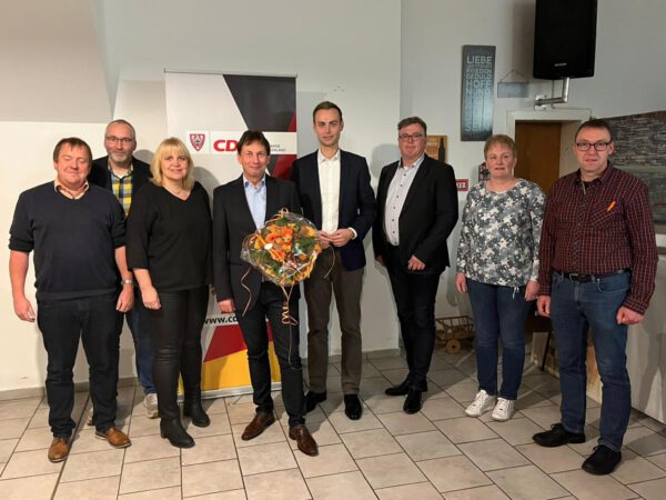 CDU Marsberg startet mit neuem Team in die Zukunft – CDU Marsberg